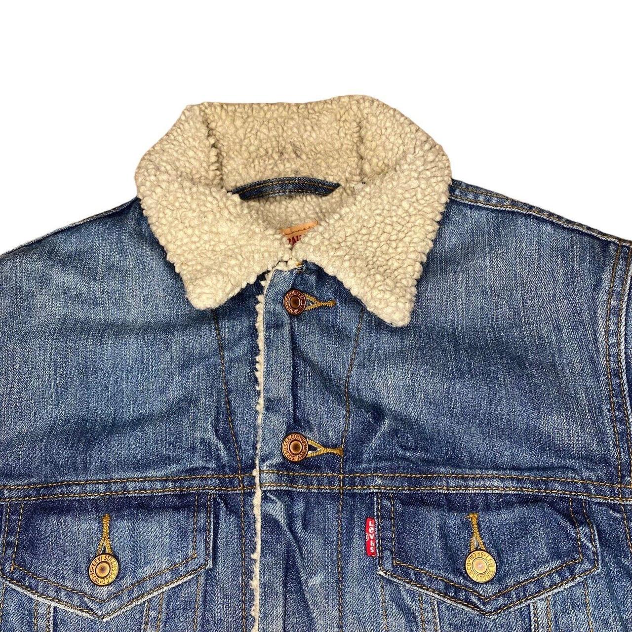Vintage Levi's Denim Trucker Jean Sherpa Lined Borg... - Depop