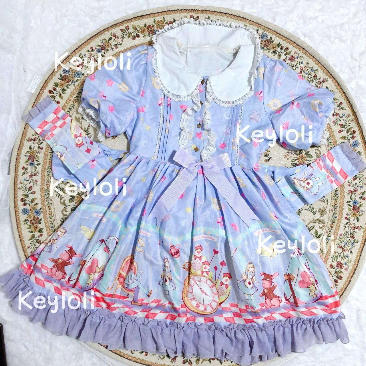 NEVER Worn just op Size M Length 88cm Bust 95cm... - Depop