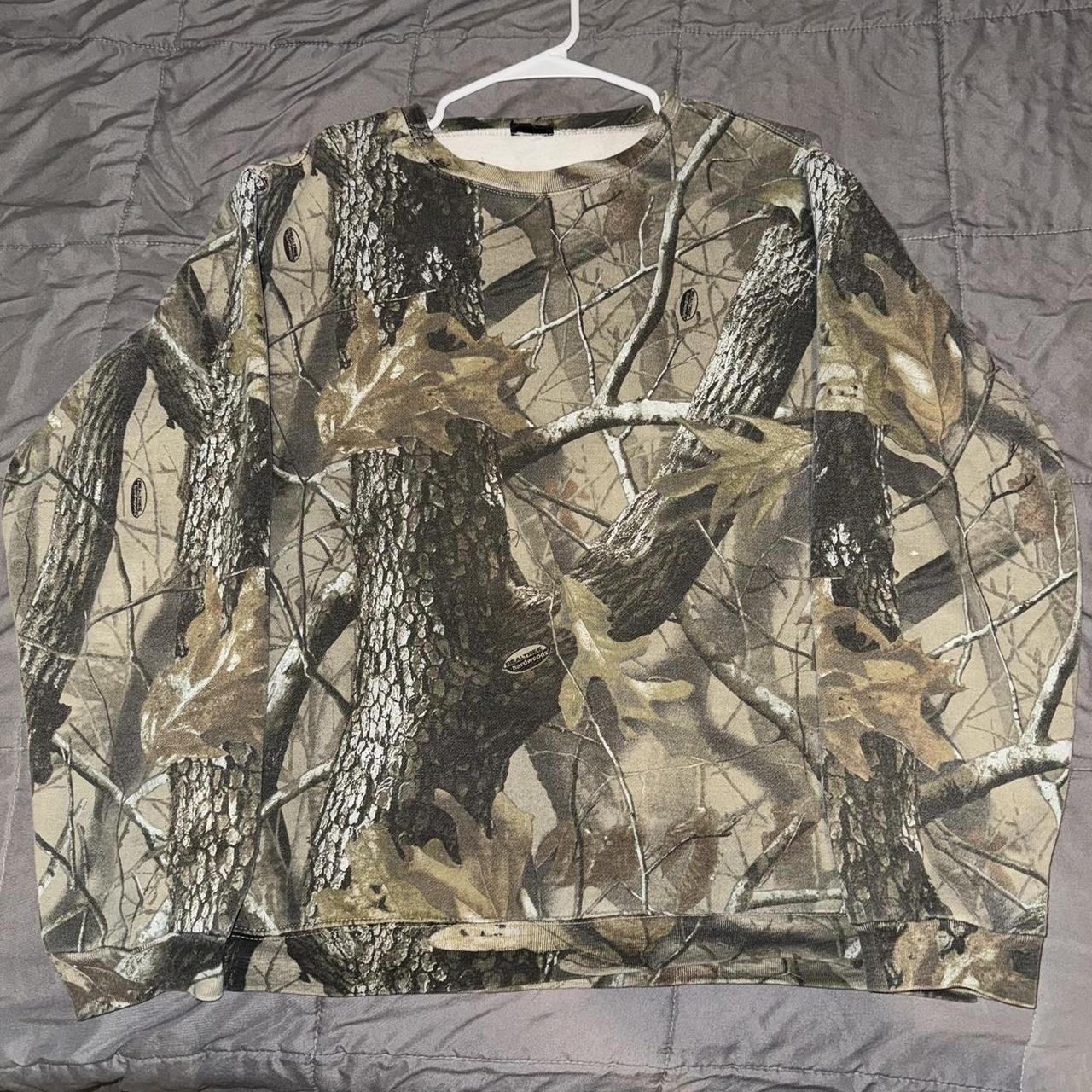 2000s Real Tree camo long sleeve mid-heavy... - Depop