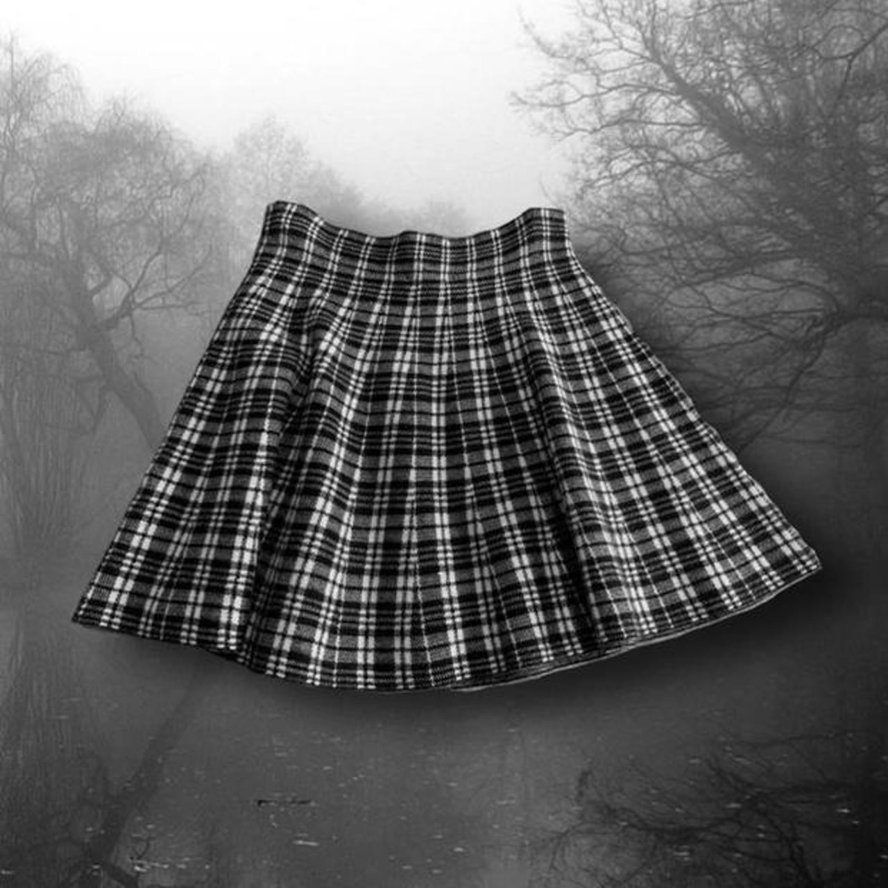 super cute black and white checkered skirt 🕷️🪦 size... - Depop