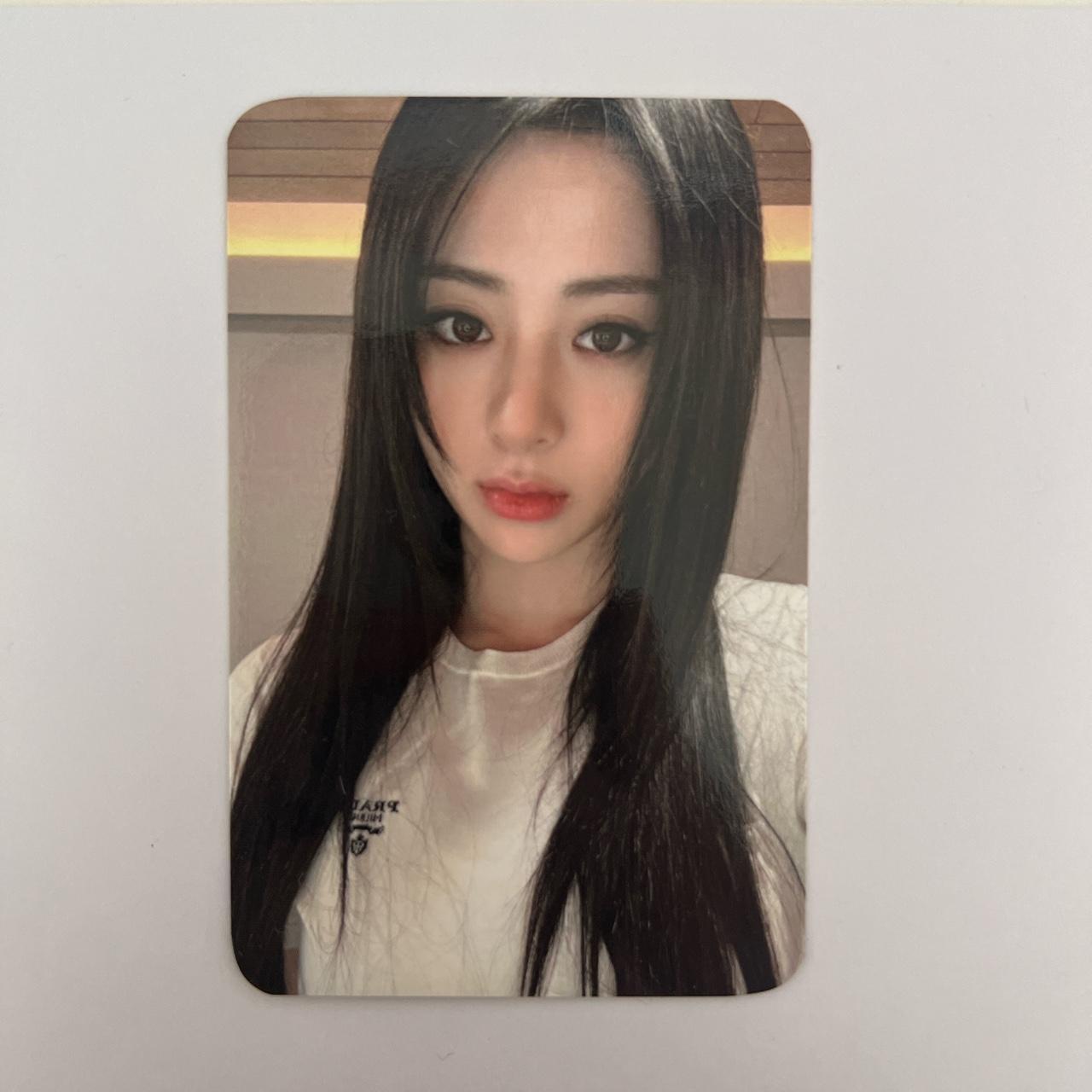 Yunjin Unforgiven Yes24 POB Photocard no... - Depop