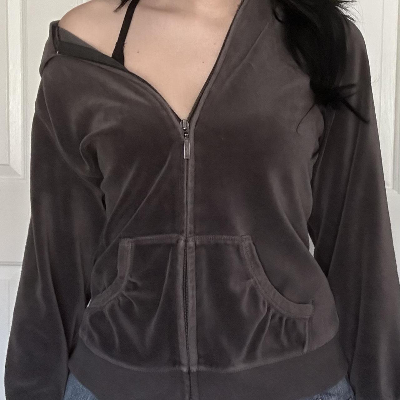 Y2K grey velvet zip up hoodie Fits like a medium #y2k - Depop