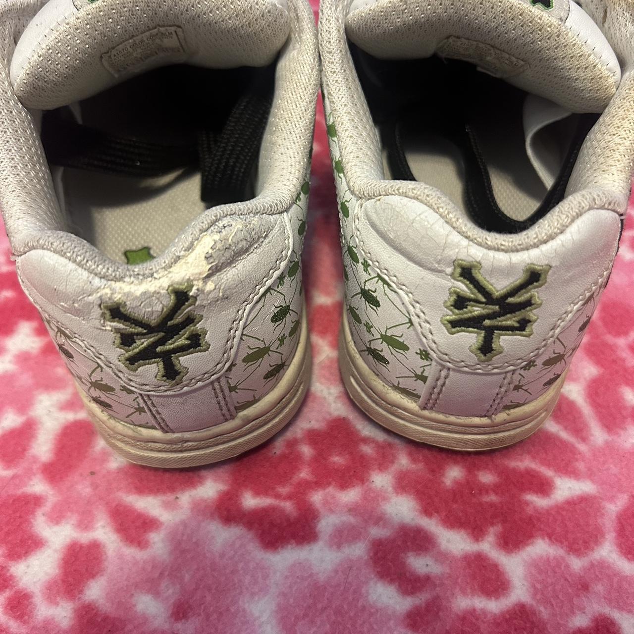 Zoo York Bug Sneakers Size: 5.5W - Depop