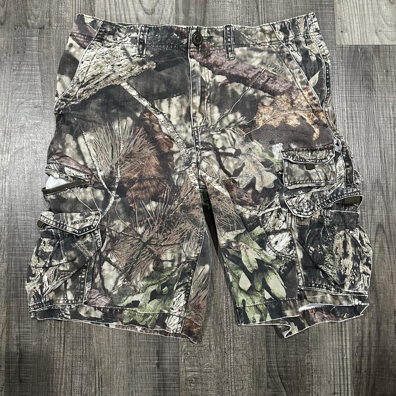 Vintage Real Tree Camo Cargo Shorts -Size... - Depop