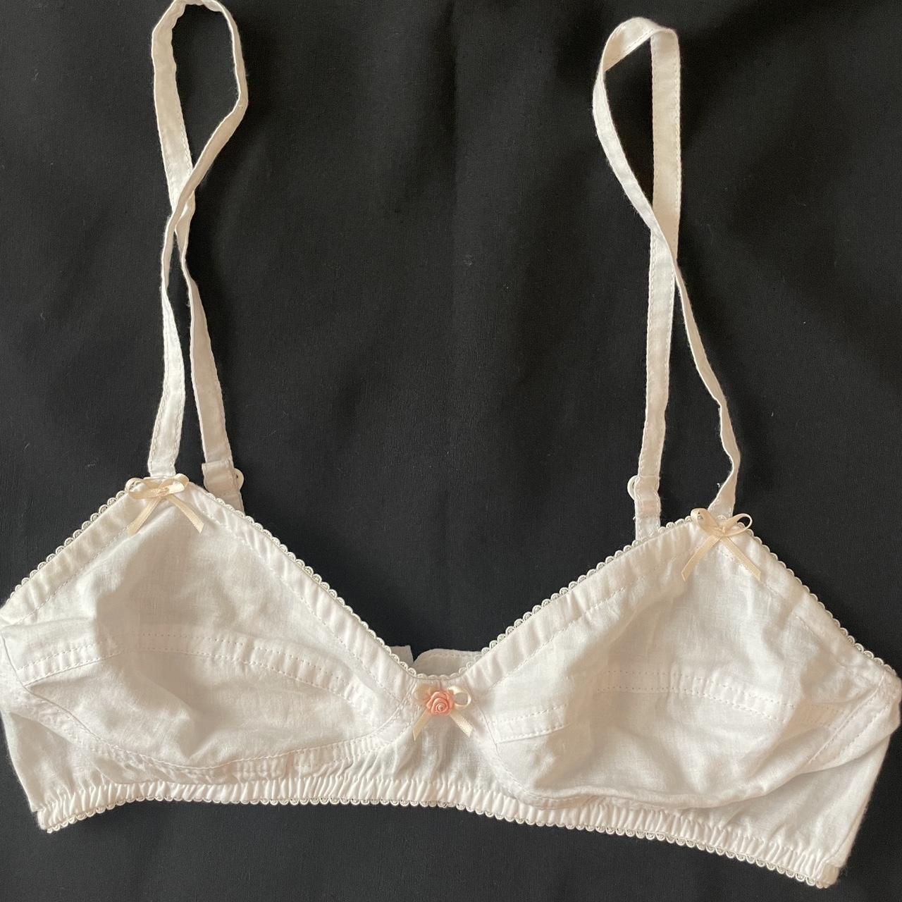 Women's White and Pink Bra | Depop
