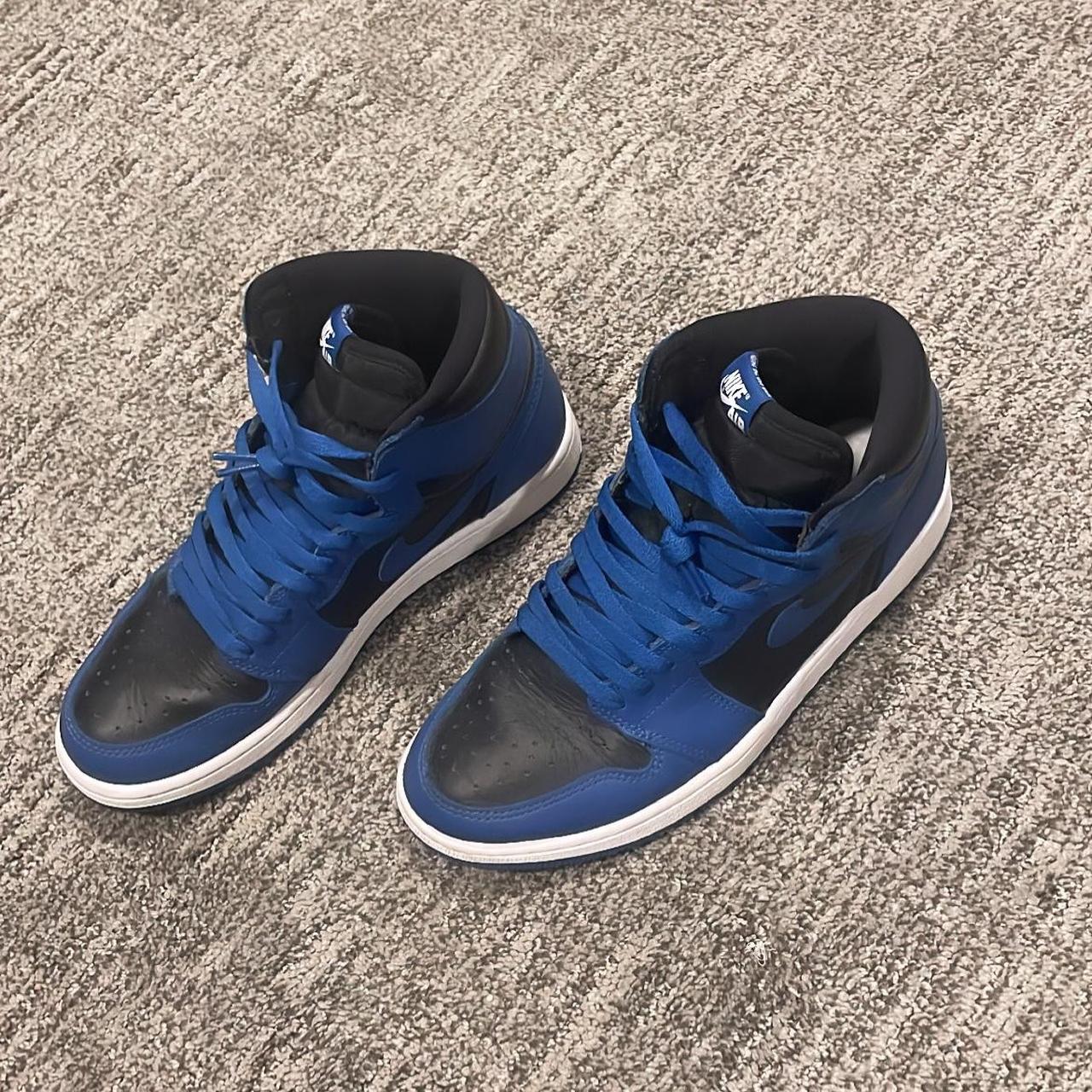 Jordan Men's Blue Trainers | Depop
