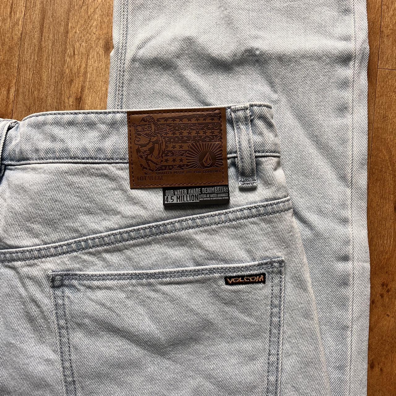 Light wash Volcom jeans, only worn once. Size 36... - Depop