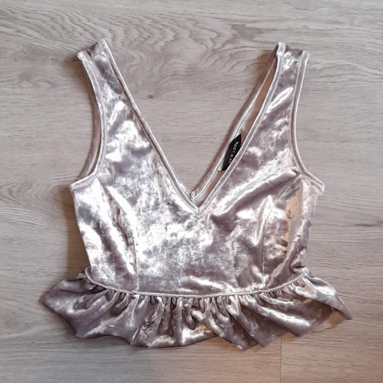 New Look Women's Silver Crop-top | Depop