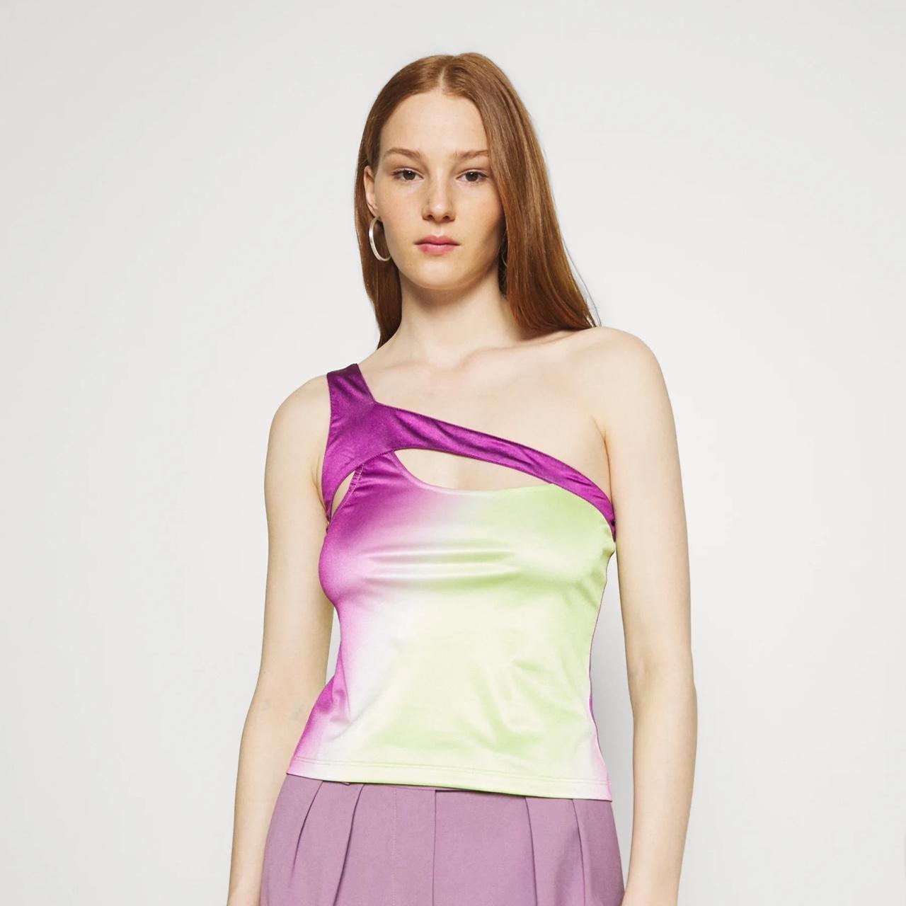 Hosbjerg Women's Green and Purple Vest | Depop