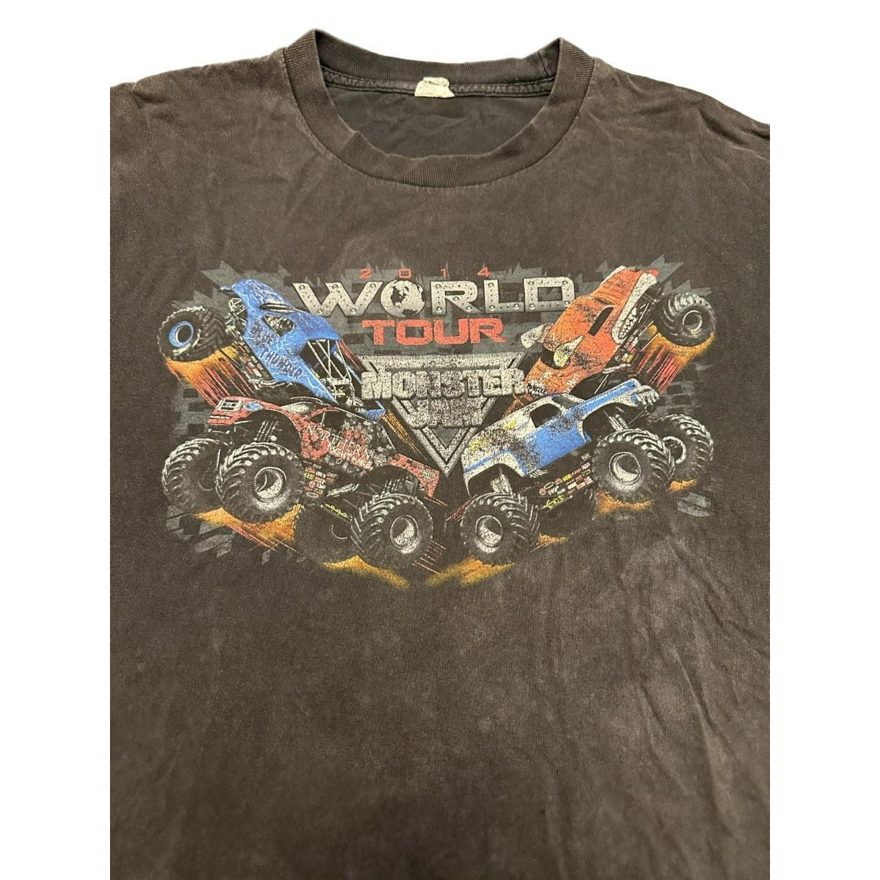 Vintage Monster Jam 2014 World Tour Tshirt Size L - Depop