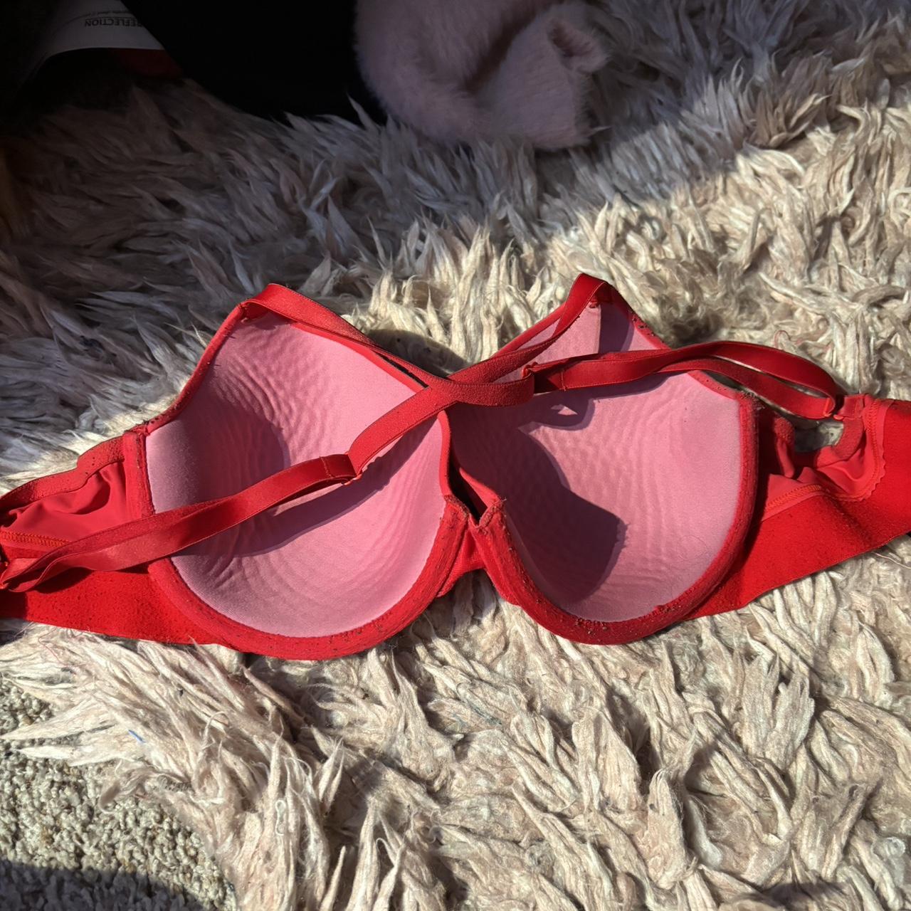 victoria secret t shirt bra size: 36C - Depop