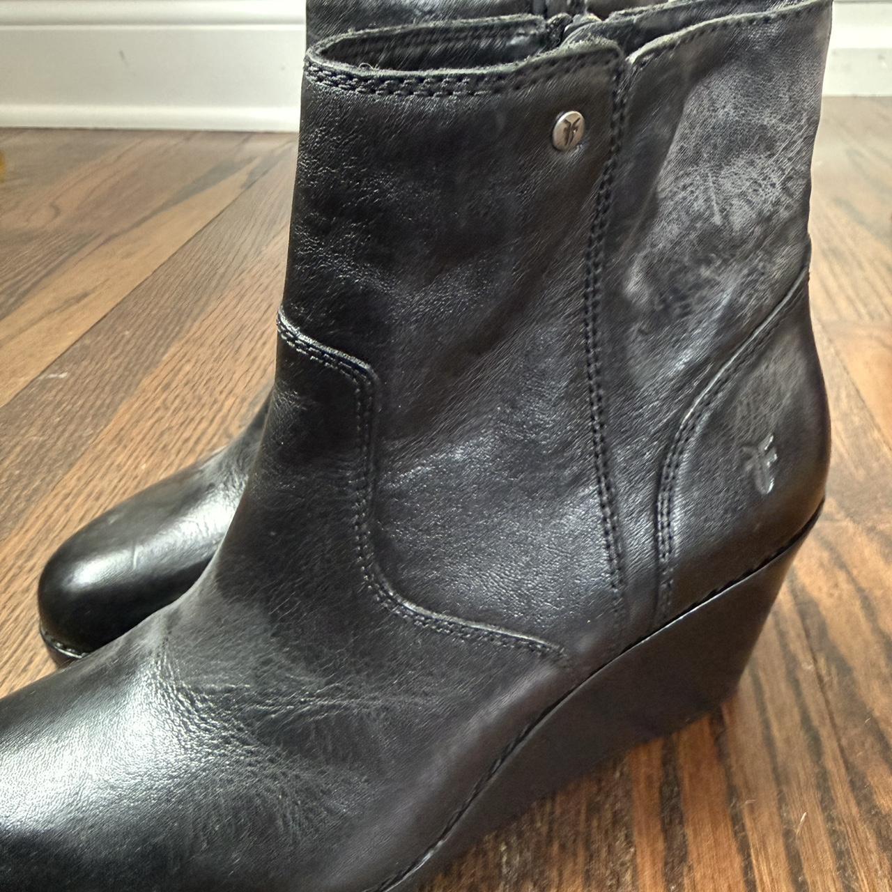 Frye platform boots #Frye #Boots #leather #ankleboots | Depop