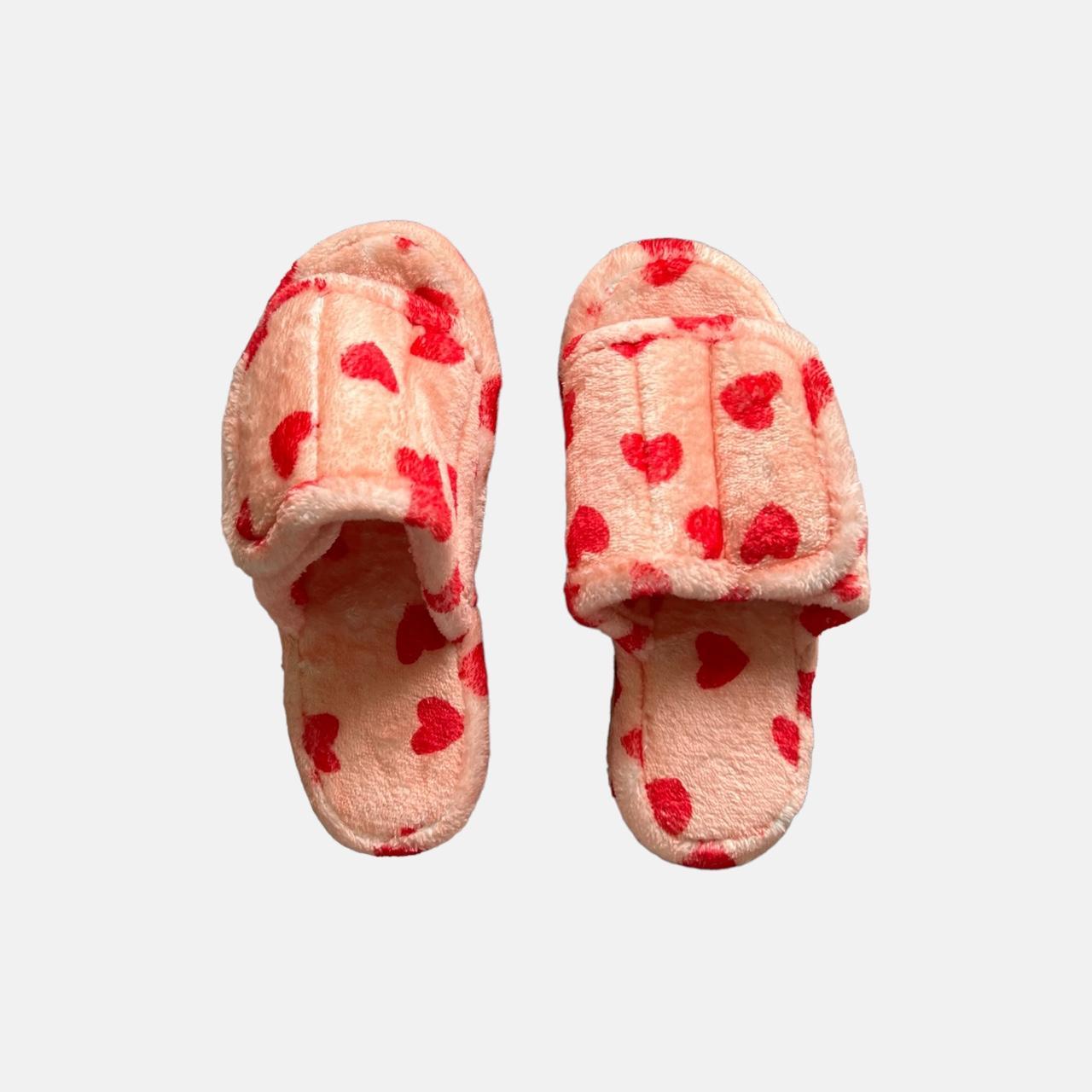 Women's Pink Slides | Depop
