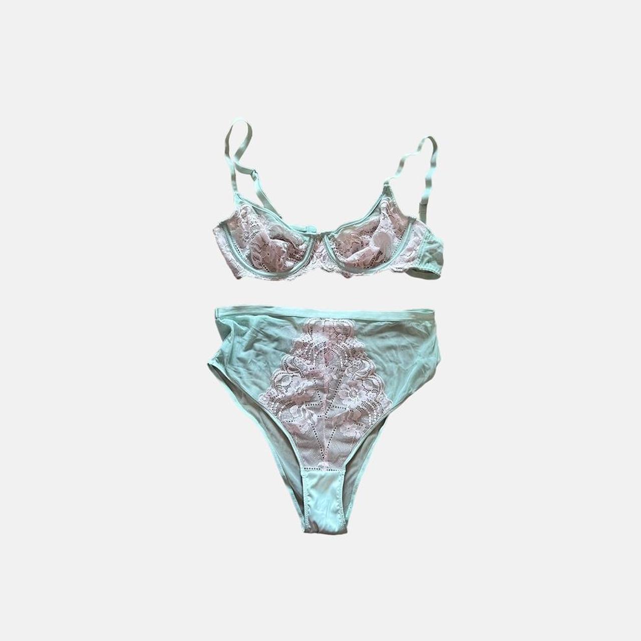 Primark Women's Green and Pink Bra | Depop
