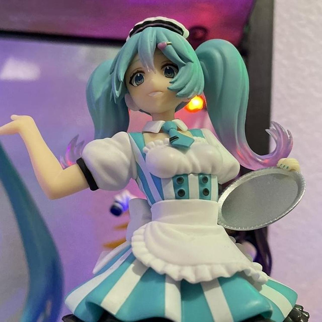 diner hatsune miku - comes with box and in good... - Depop