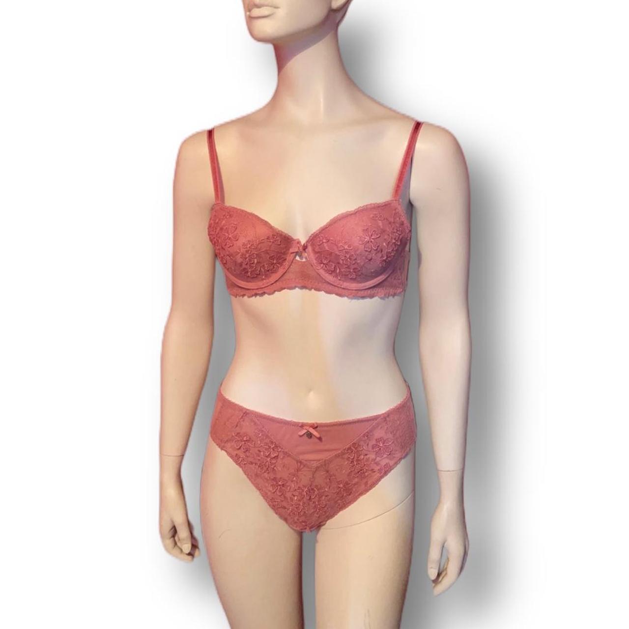 Women's Pink Bra | Depop Women's Pink Bra | Depop