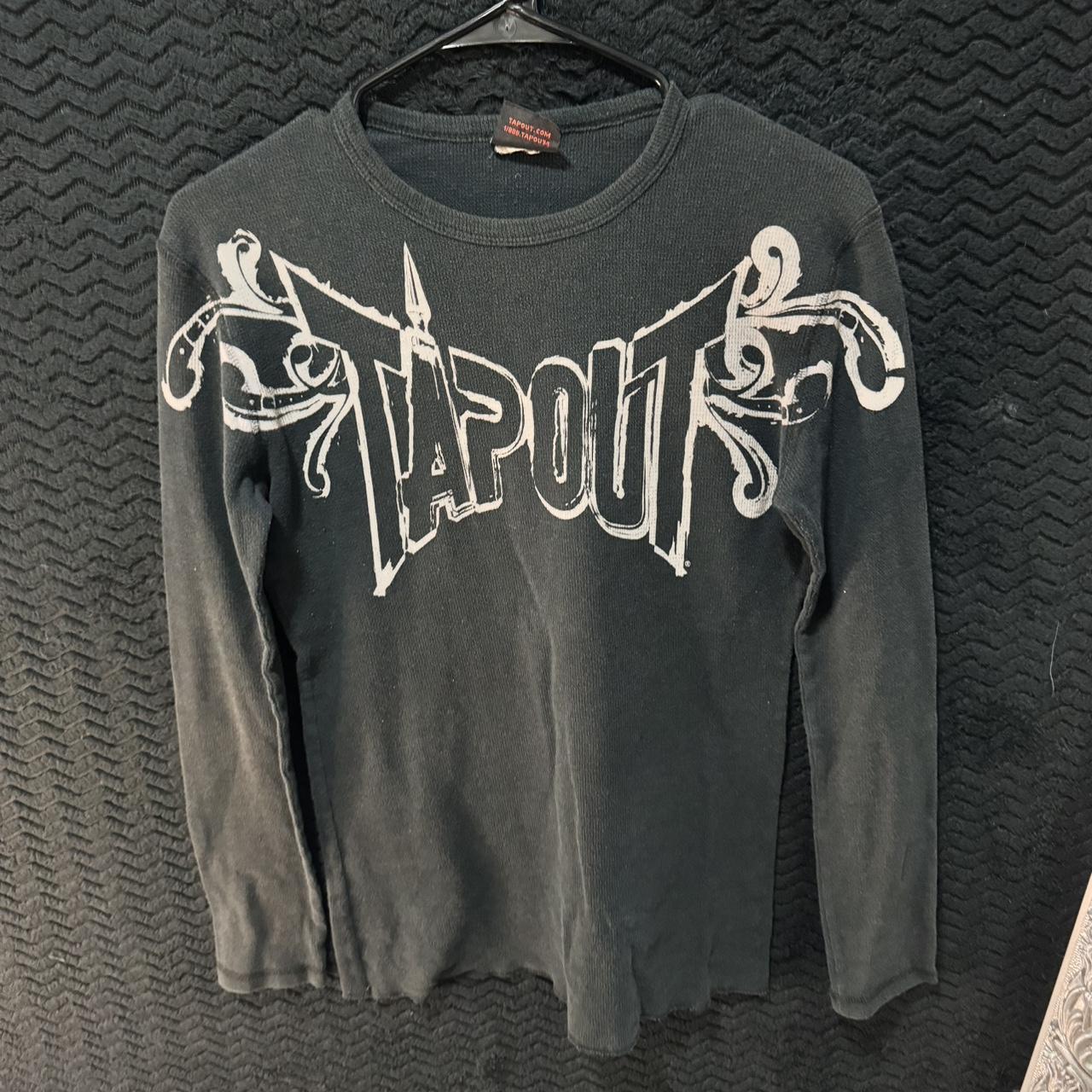 Y2k shirt tapout long sleeve with a really cool... - Depop
