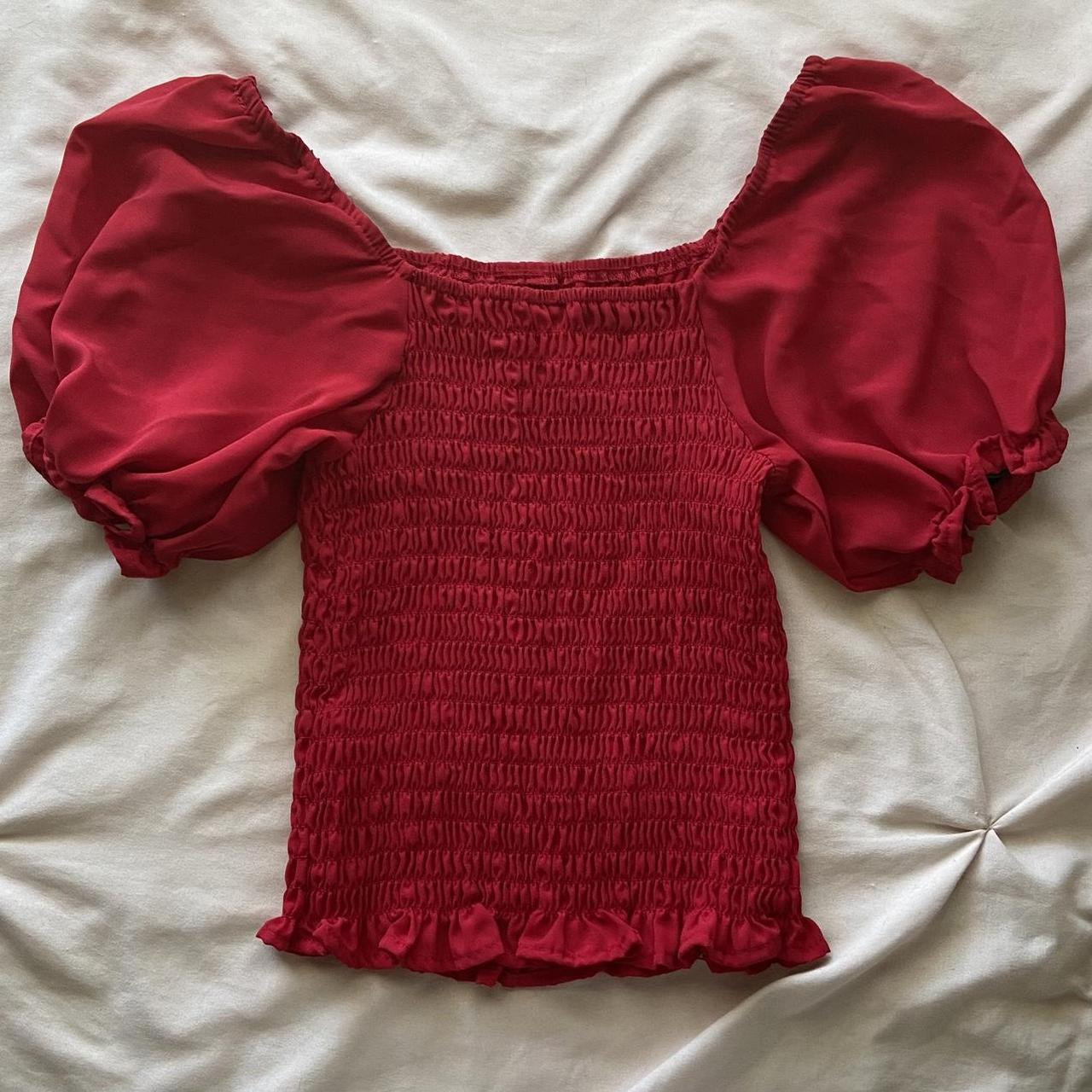 Red ruched peasant top - Depop