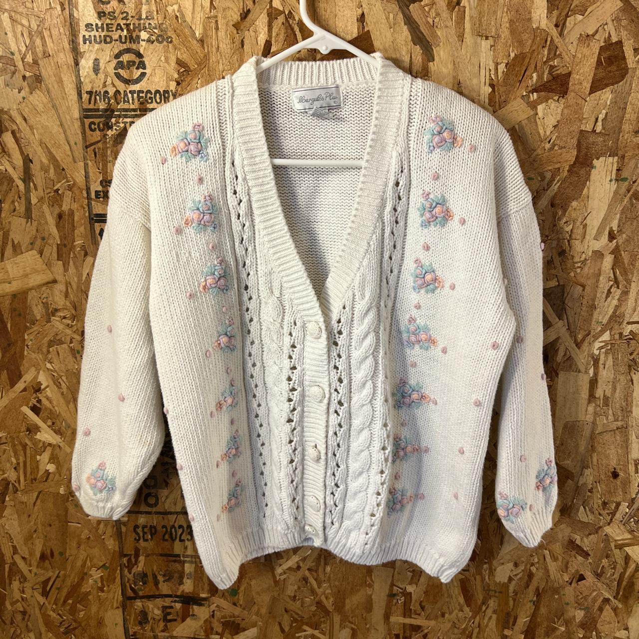 Vintage Floral Knit Sweater Such a cute piece,... - Depop