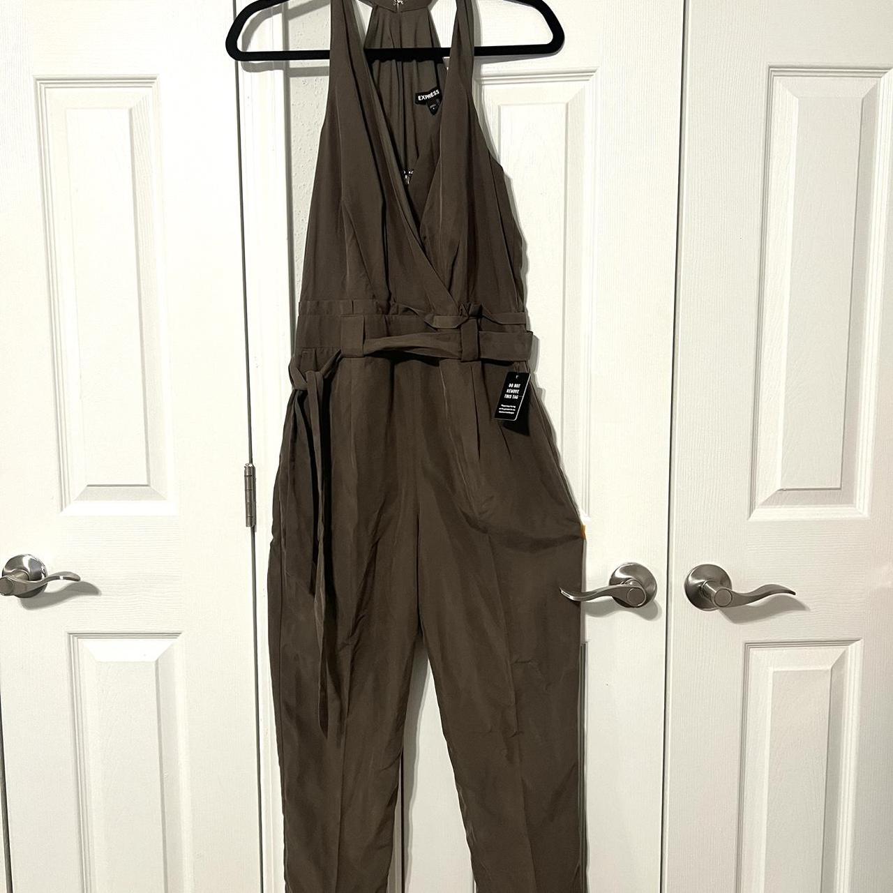 Express jumpsuit, brand new, size 6 - Depop