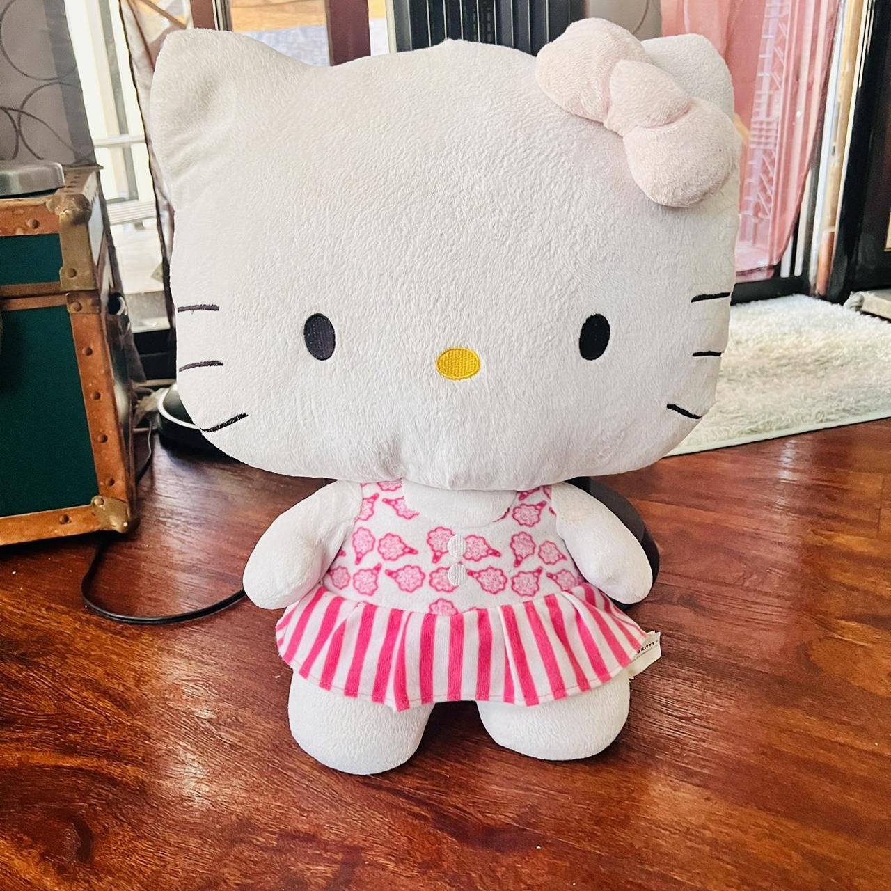Hello Kitty Pink and White Stuffed-animals | Depop