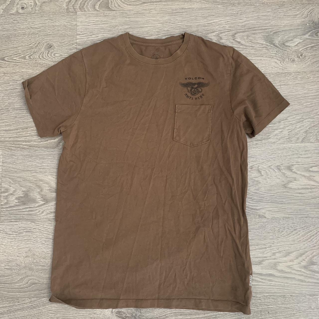 VINTAGE VOLCOM T-SHIRT STILL GOT LOADS OF WEAR RARE... - Depop