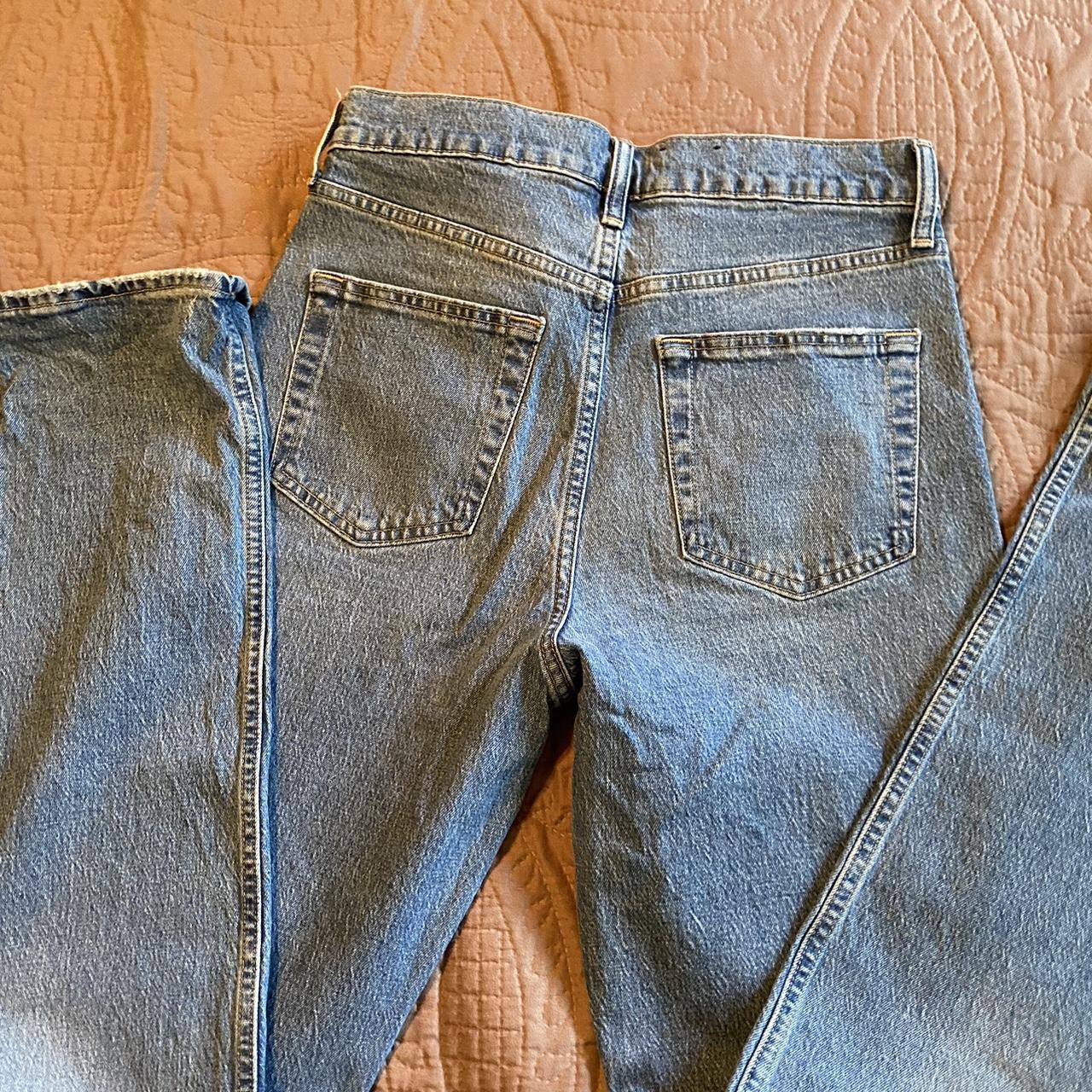 Sky high Gap jeans Flattering straight-leg fit,... - Depop