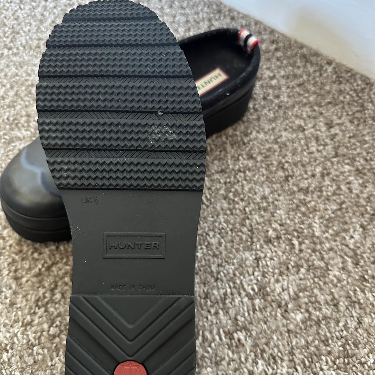 Hunter Women's Black Clogs | Depop