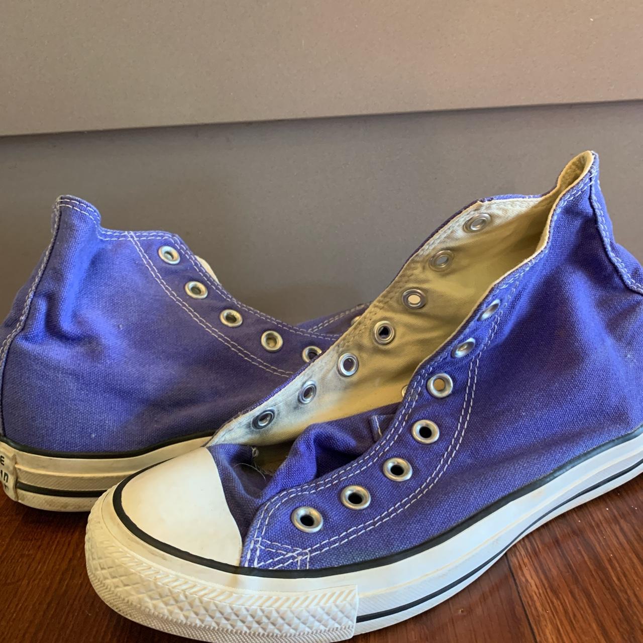 Blue/purple converses Size 8 Worn in but great... - Depop