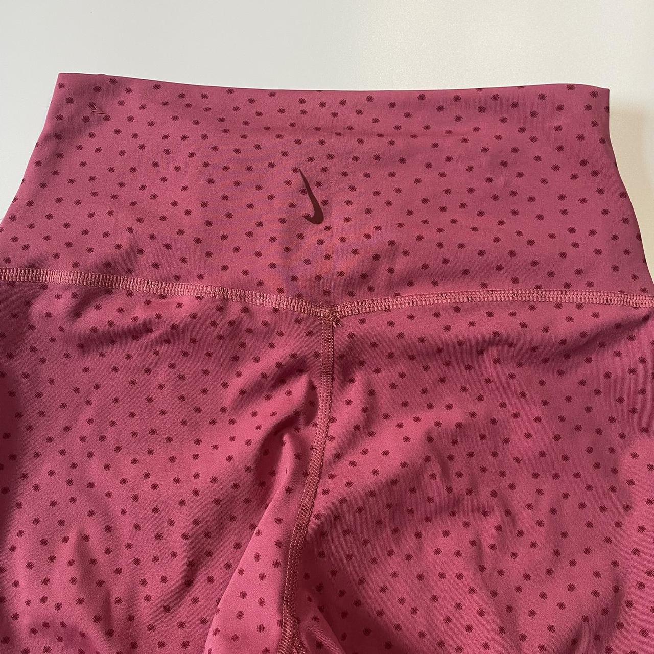 Nike Medium High Rise Twist Waist Yoga Training... - Depop