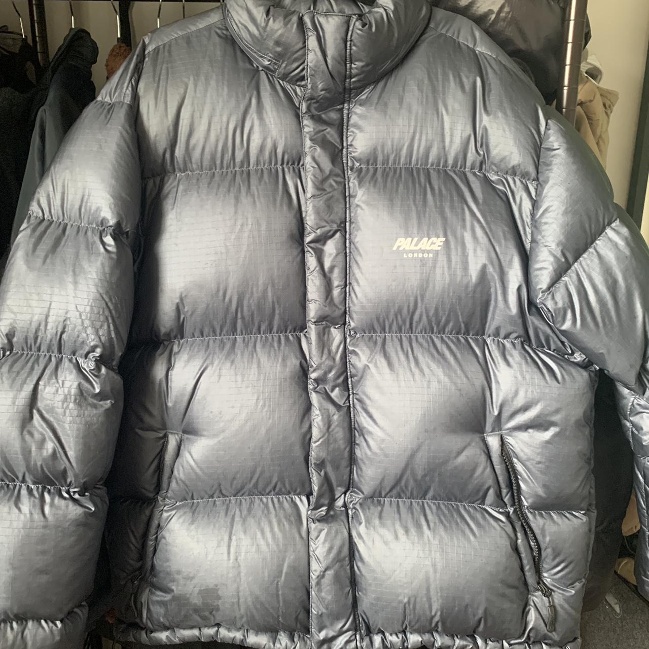 Palace puffa - Depop