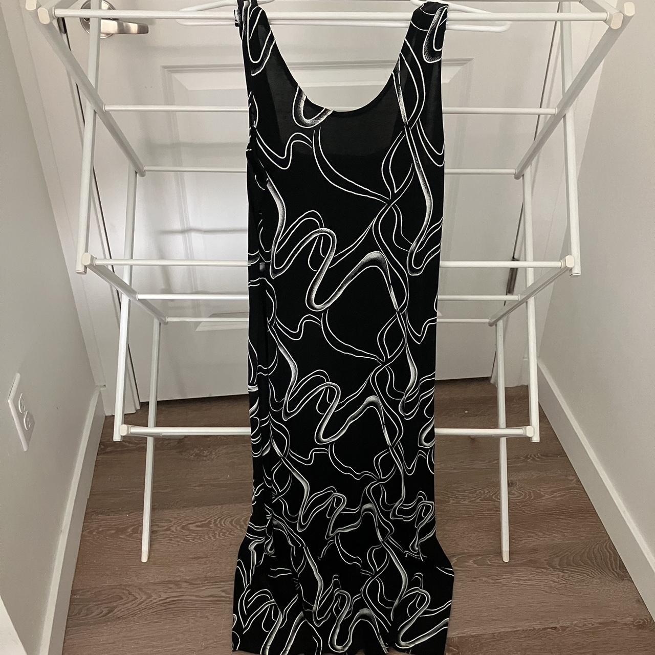 Abstract patterned dress! Labeled a size large, I’d... - Depop