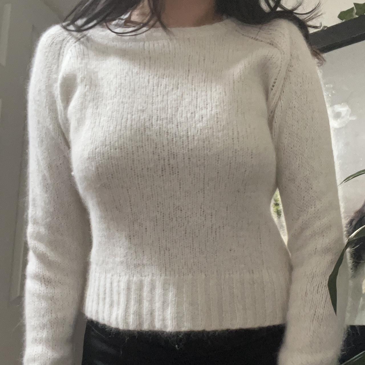 AE Cream fall Sweater Size Xl but fits a small to... - Depop