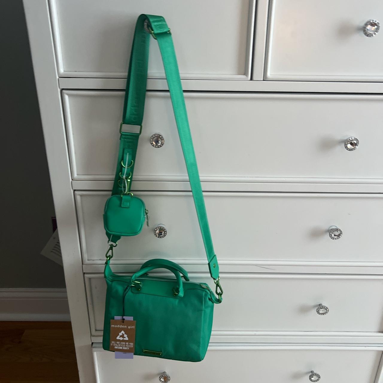 Green Steven madden purse Completely new with tags - Depop