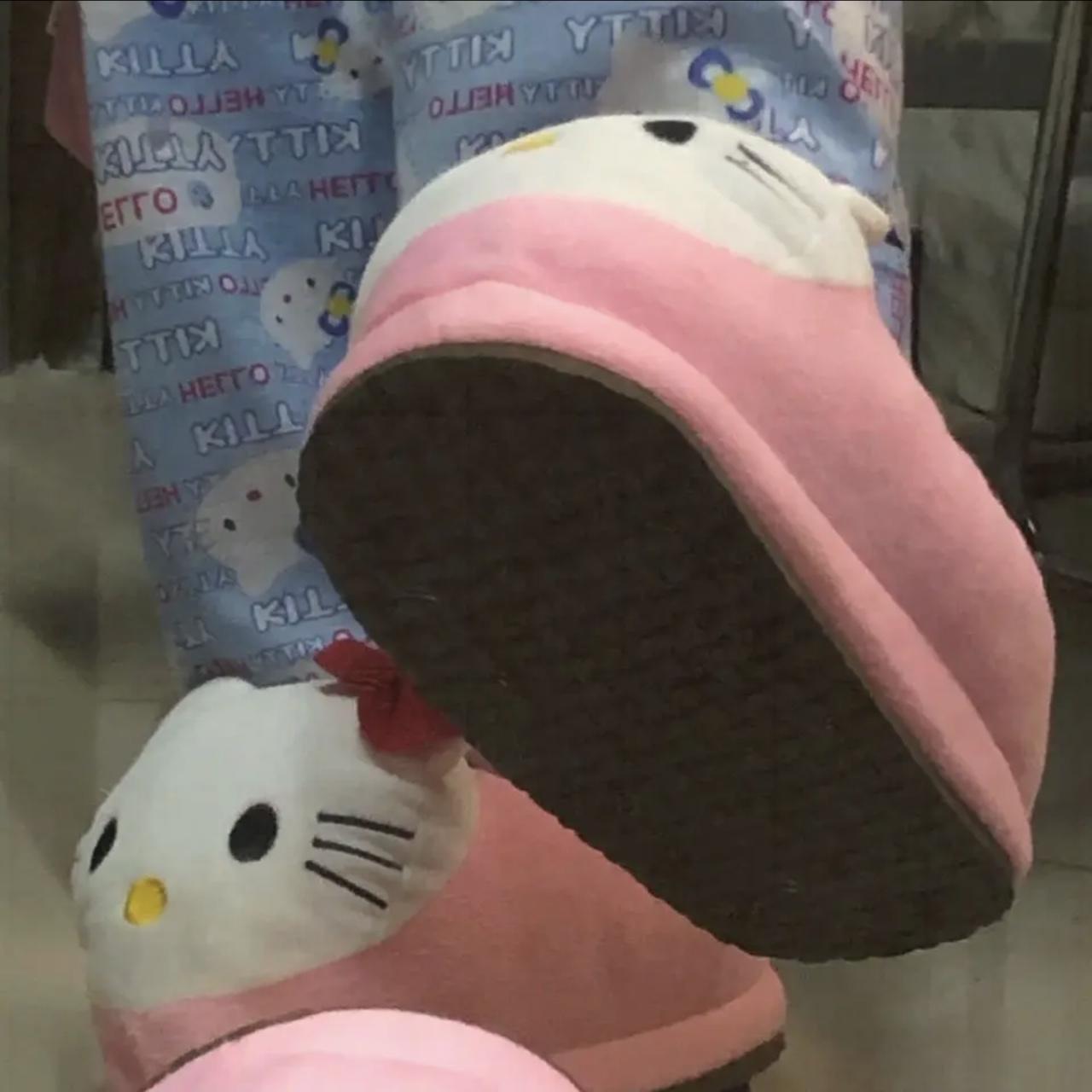 pink hello kitty plushie slippers PLEASE PLZ PLZ... - Depop