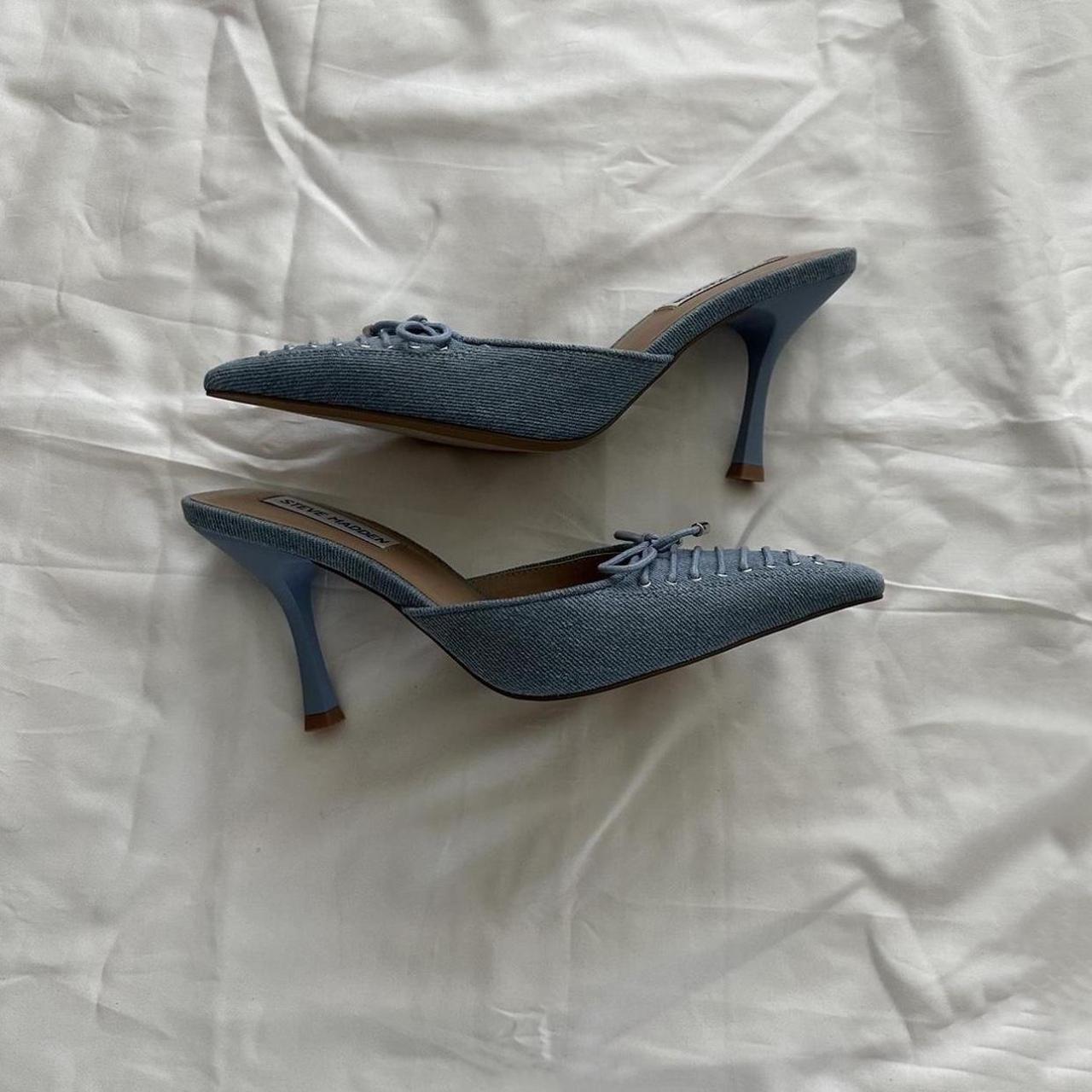 Steve Madden Women's Navy and Blue Courts | Depop