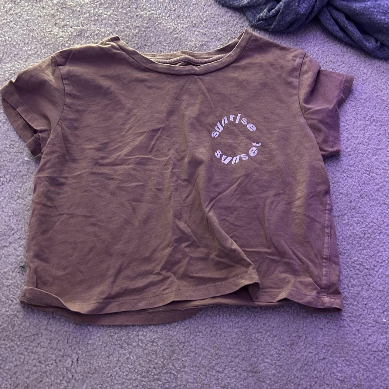 american eagle baby tee size small - Depop