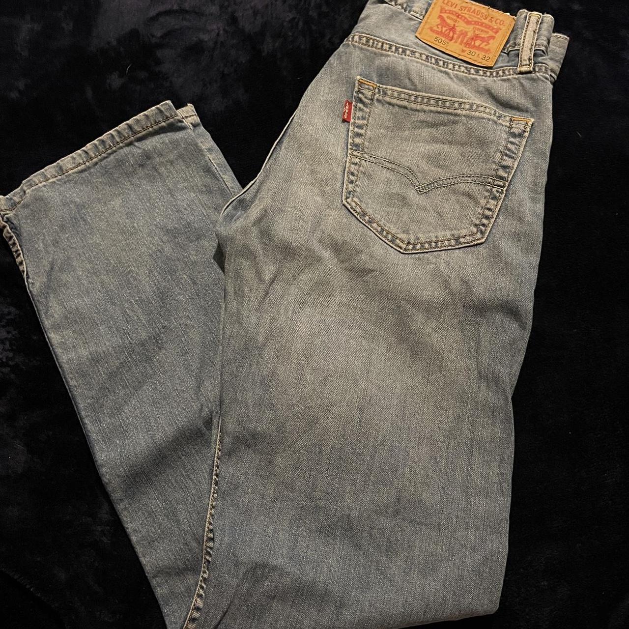 Vintage Levi 505 straight leg jeans 32 L... - Depop