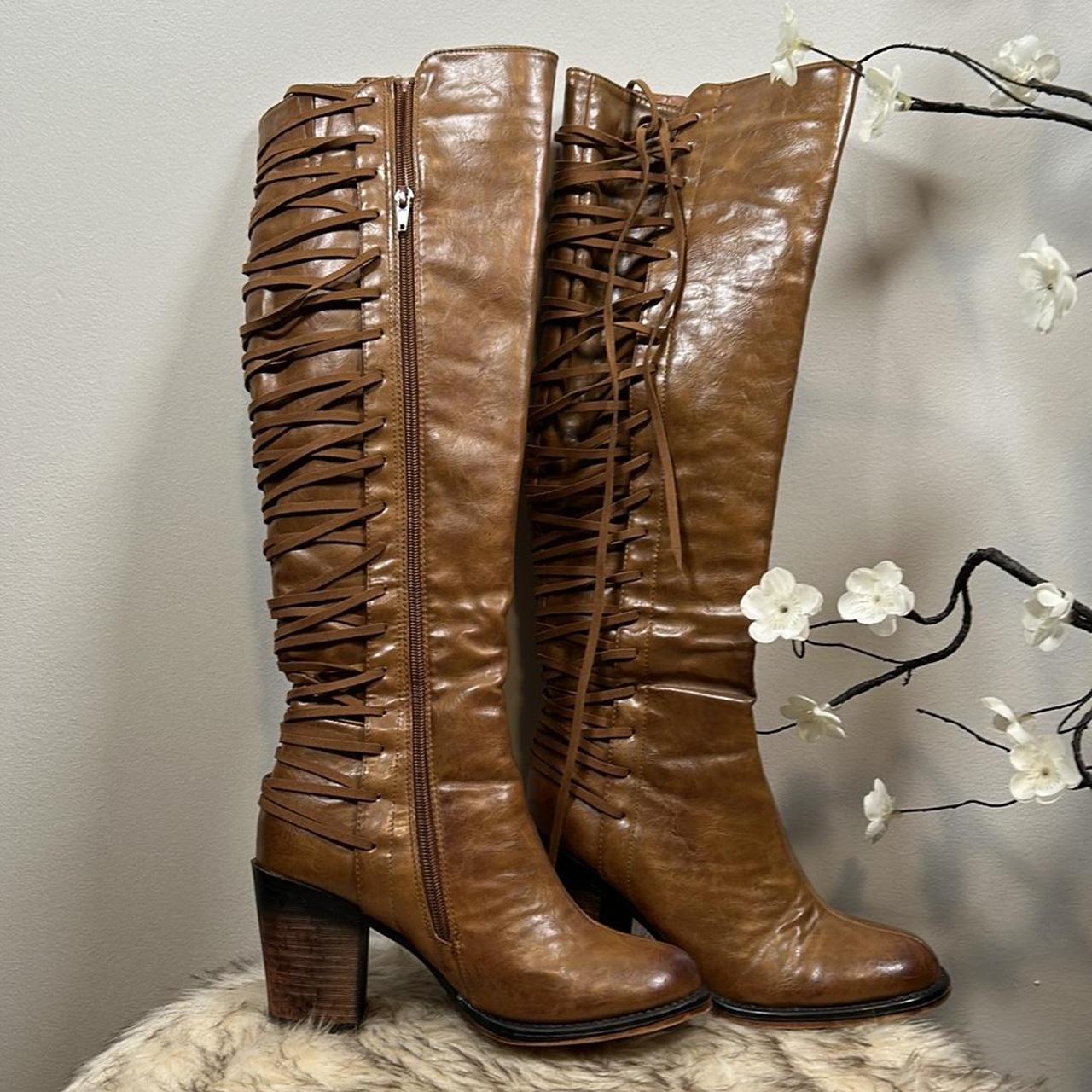 Venus Women's Brown Boots | Depop