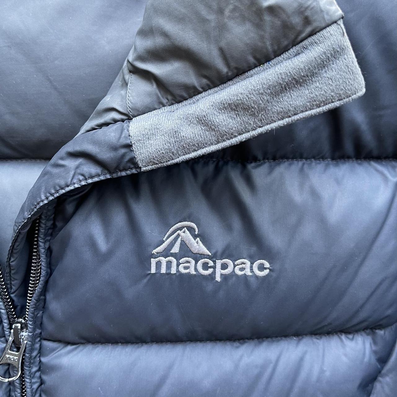 macpac slim puffer jacket 🥶 slight marks on the... - Depop
