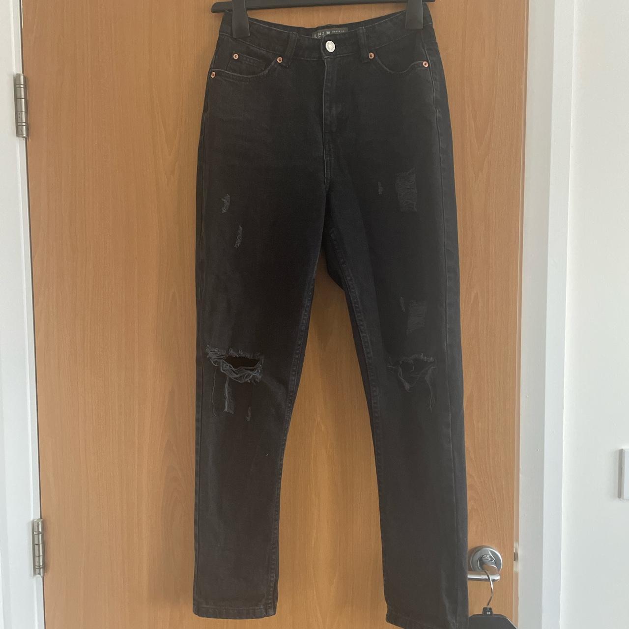 Primark size 6 distressed skinny jeans. Excellent... - Depop