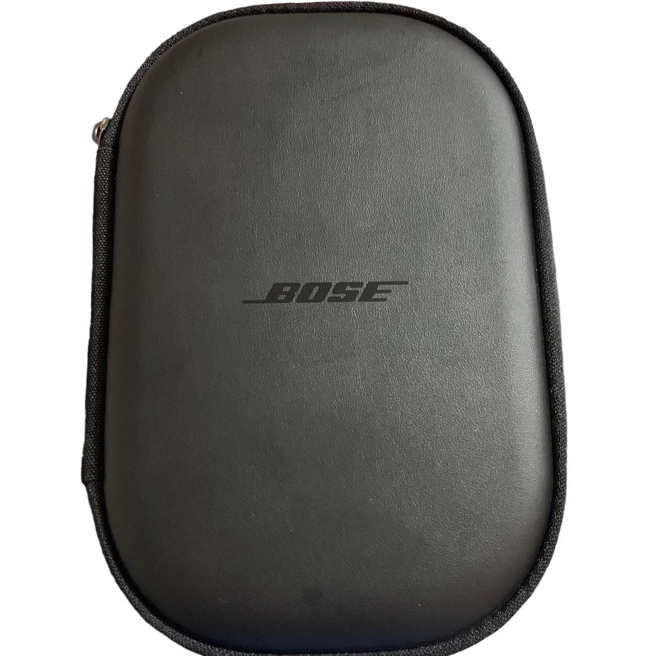 Bose case - Depop