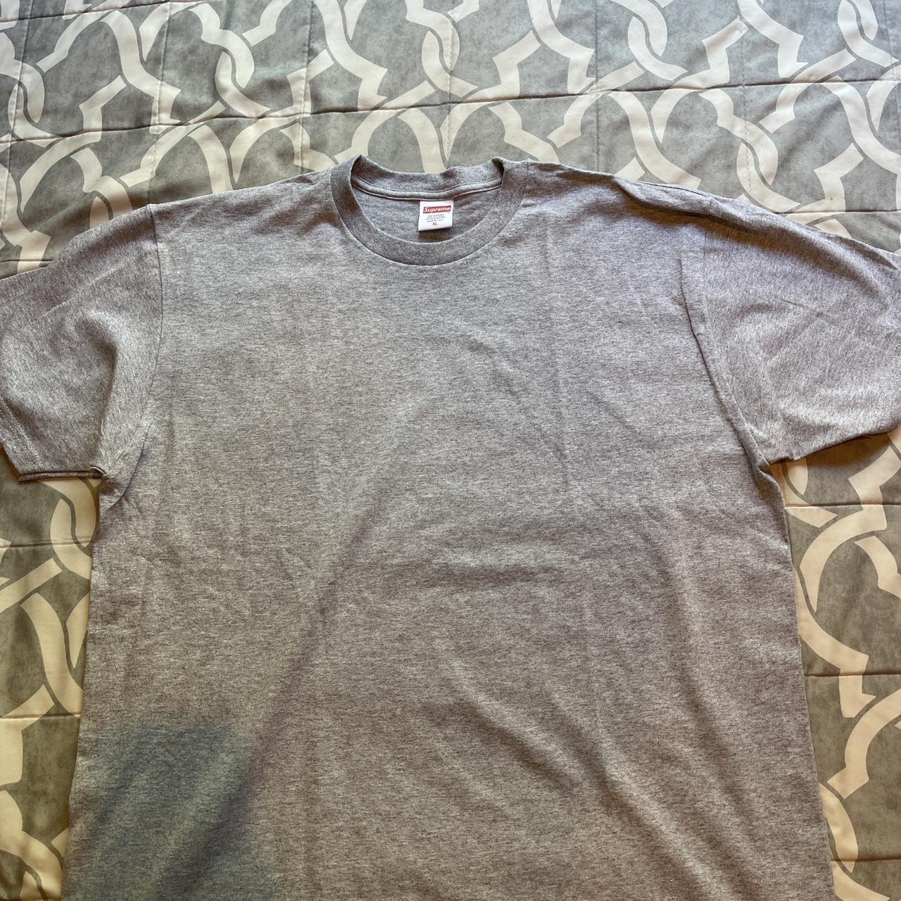 SUPREME GREY TEE XL - Depop