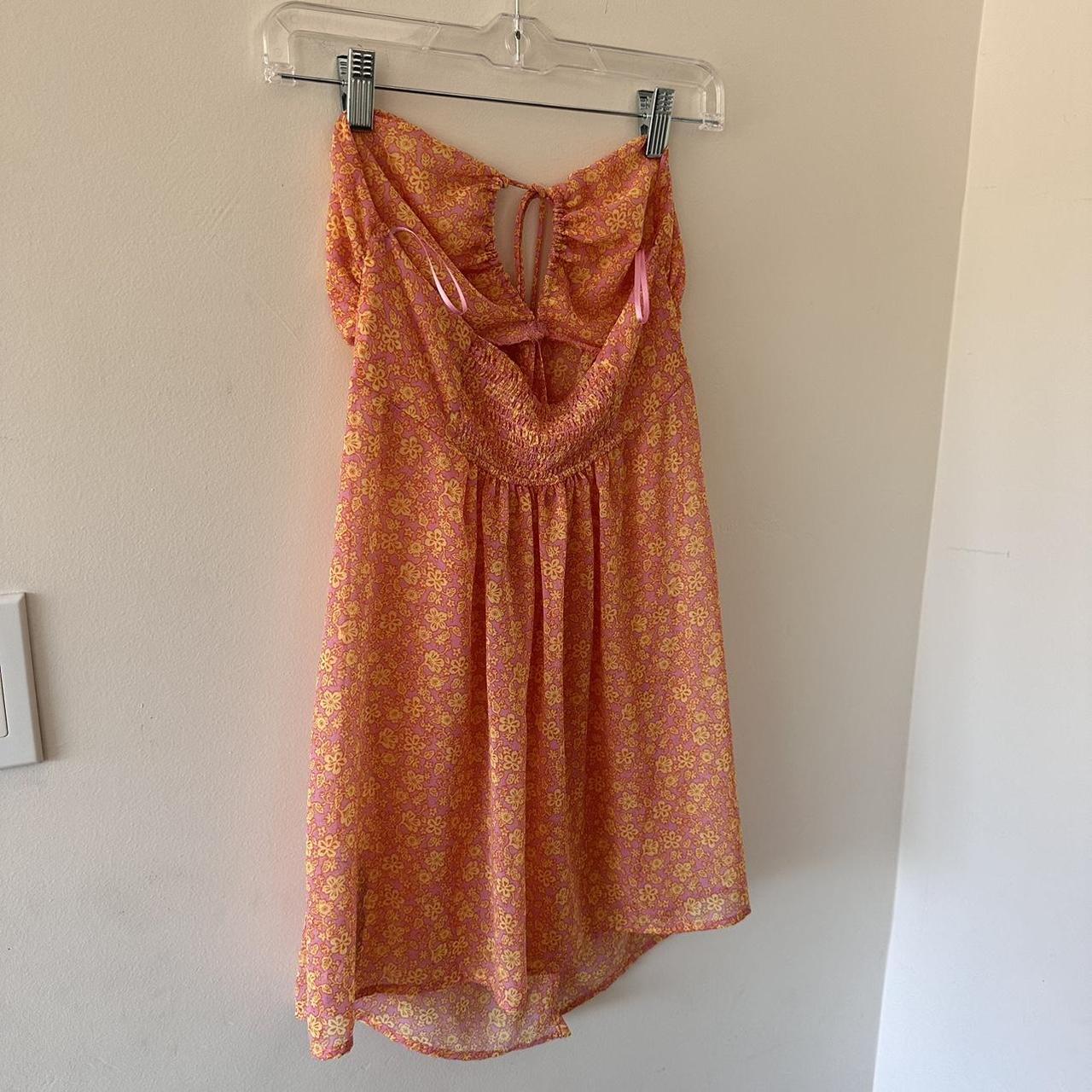 bershka open front top strapless and tie front open... - Depop