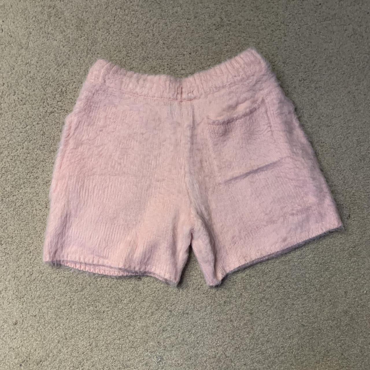 Men’s MNML fuzzy Sweatshorts - Depop