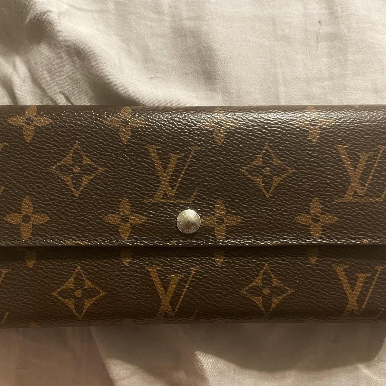 Louis Vuitton wallet (Fake) Condition: slight,... - Depop