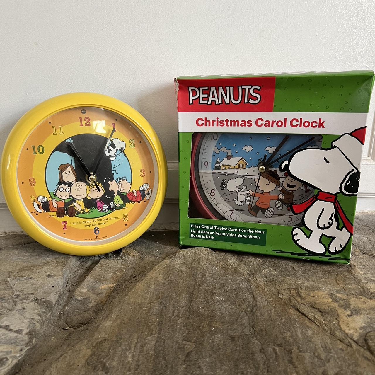 Peanuts Clocks • $10 per clock - can make a... - Depop