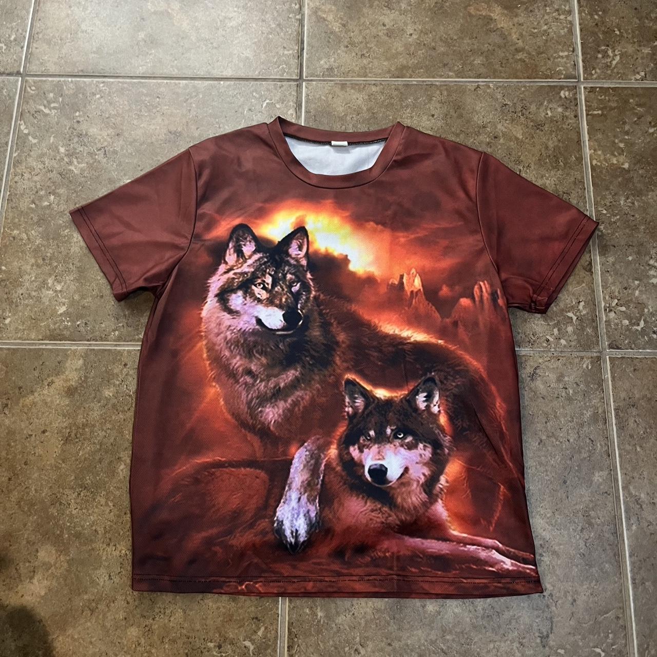 Red and black wolf graphic tee #wolf #graphictee - Depop