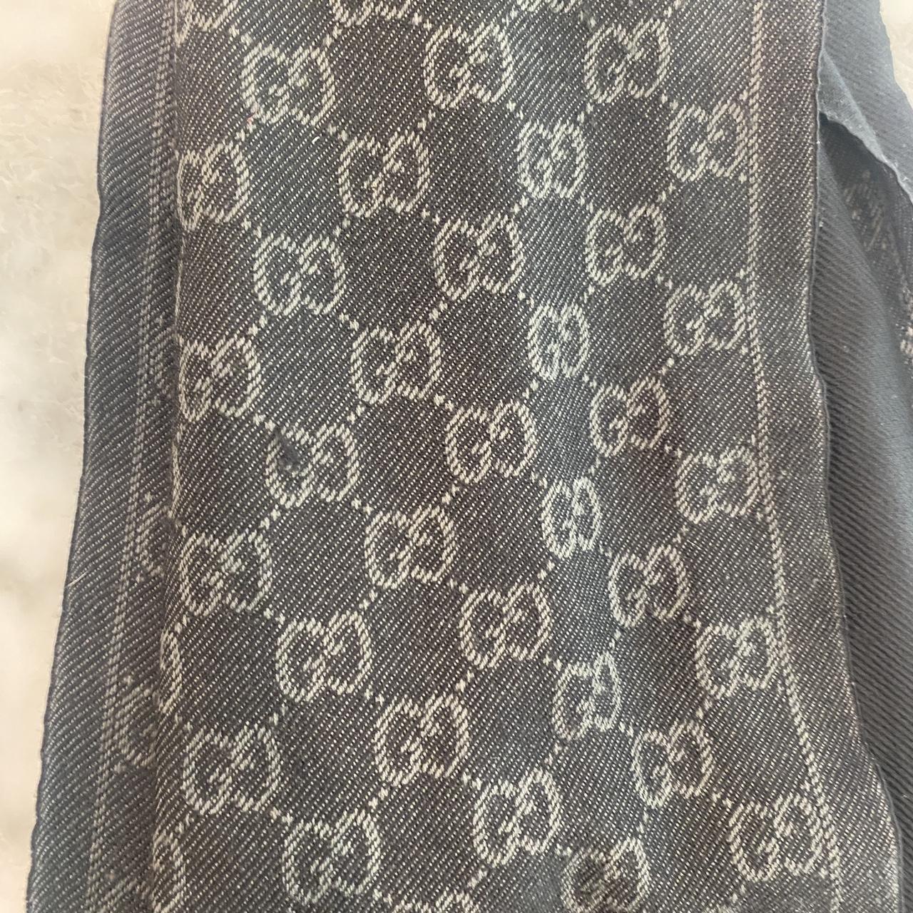 Gucci wool scarf#scarf #gucci OG PRICE:$400 - Depop
