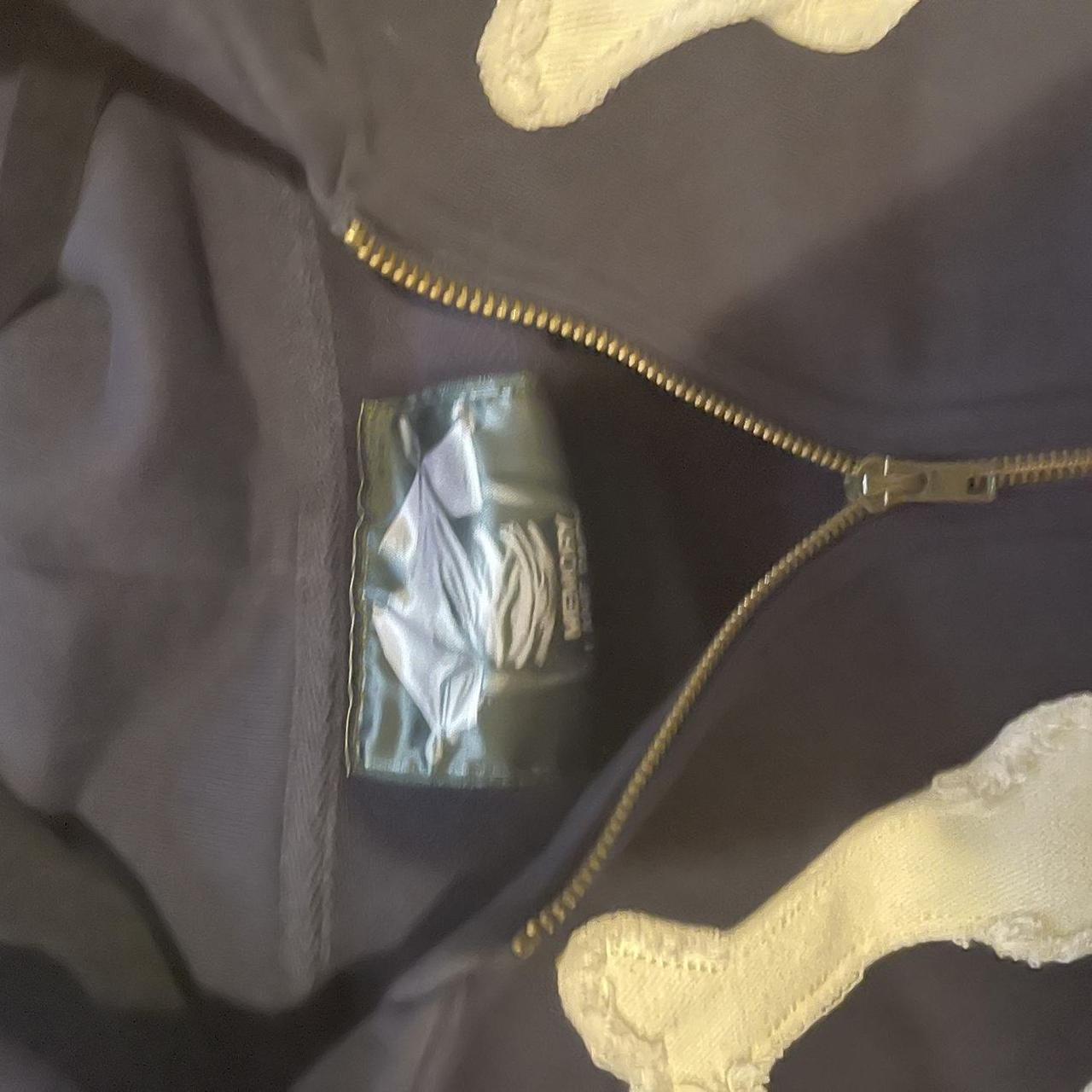 Memory lane park hoodie size Large. Be smart with... - Depop